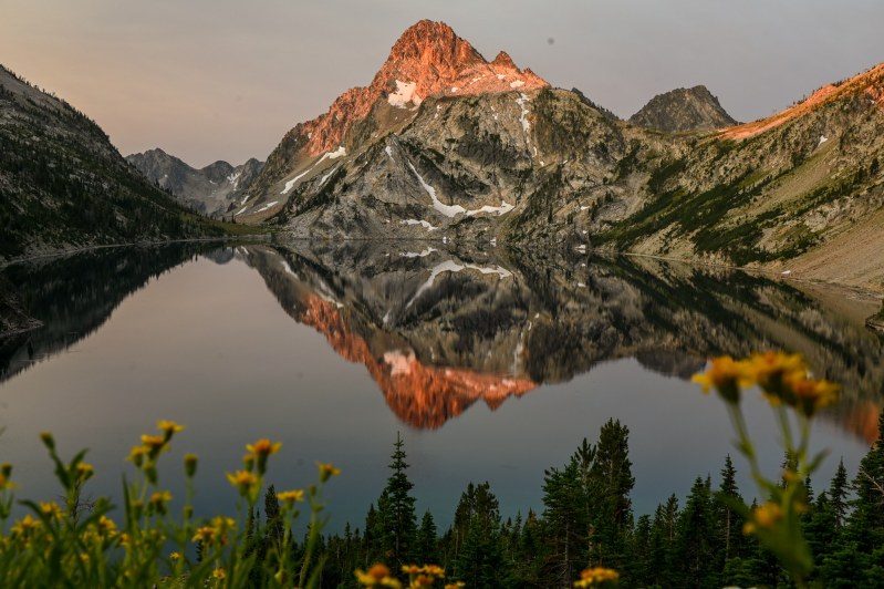 19 Best Idaho Hiking Trails - Two Outliers