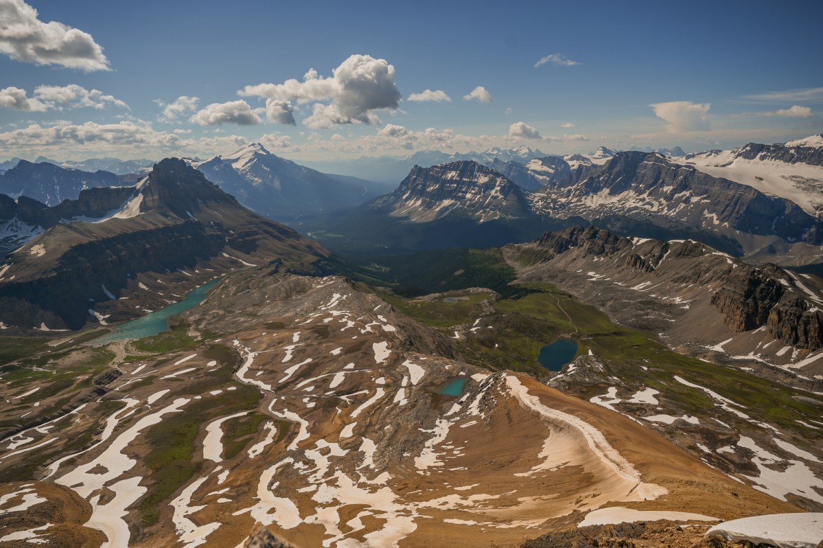 16 Amazing Hikes in Banff (& Yoho): Easy to Hard