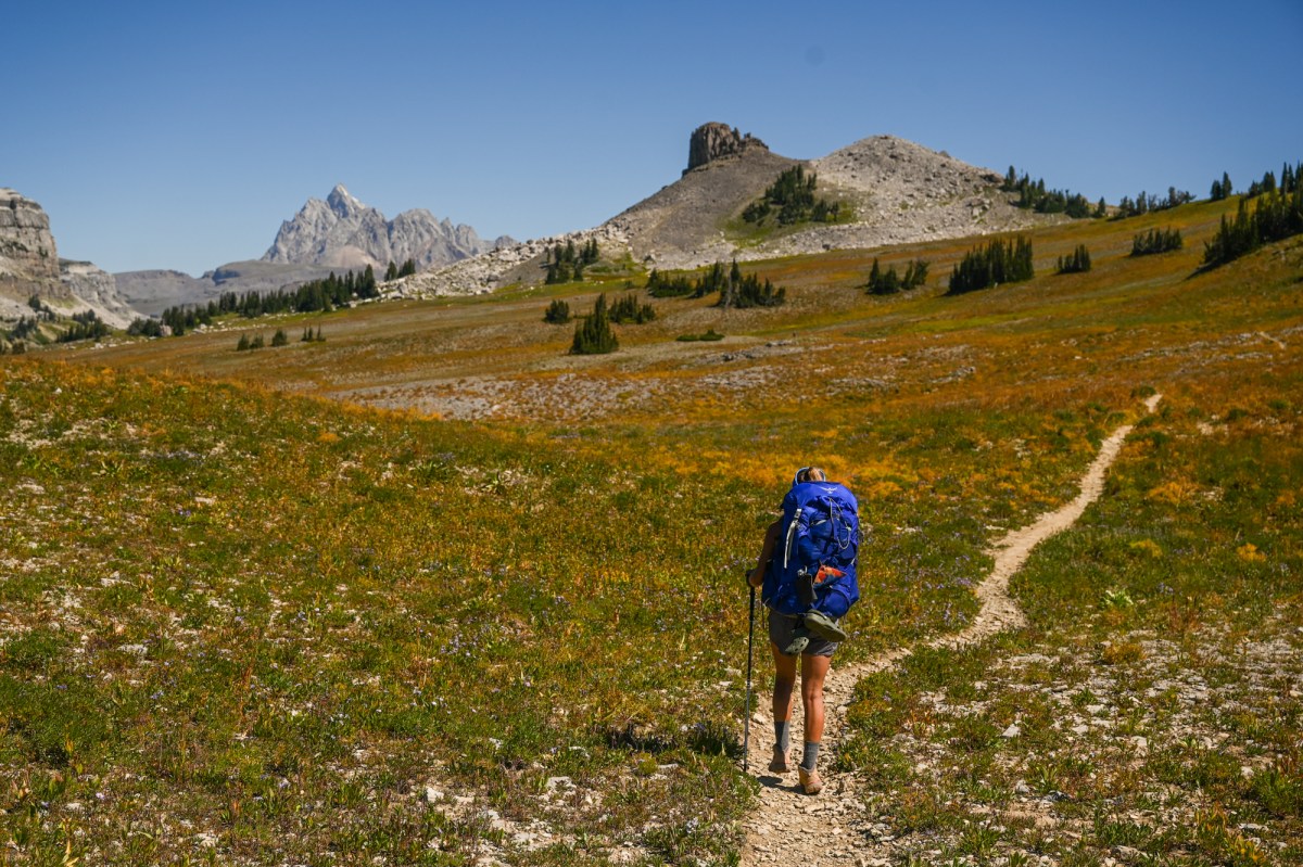 Backpacking for Beginners: A Detailed Starter's Guide - TWO OUTLIERS